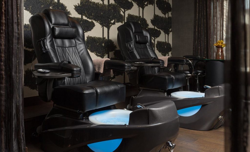 Pedicure Spas and Pedicure Equipment For Sale - Comfortel