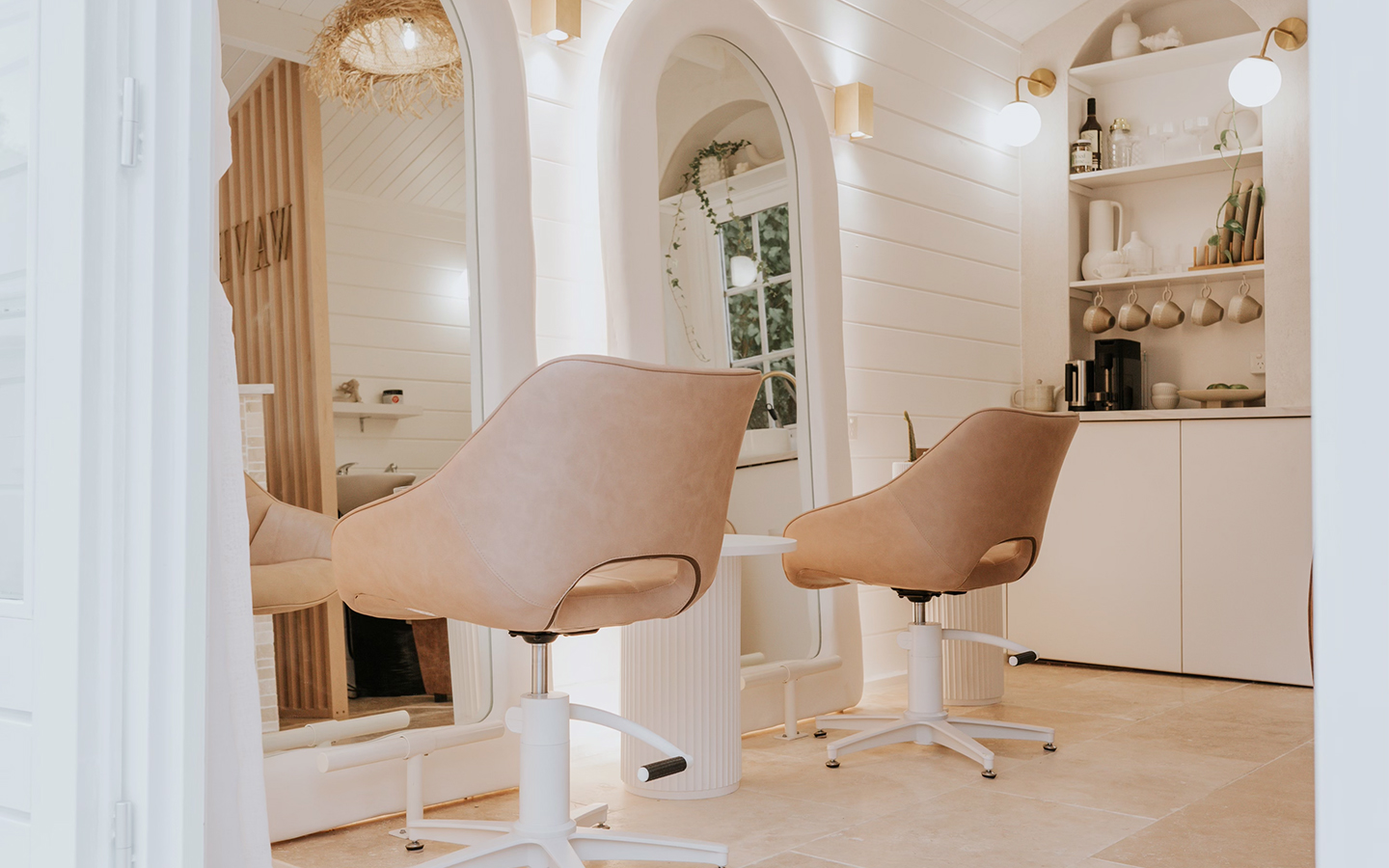 Coastal & Natural | Salon Interior Design Inspo | by Comfortel