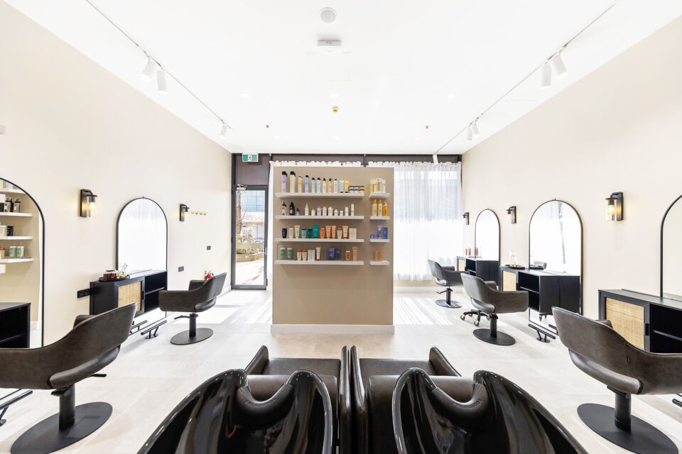 A Petite Salon with a Big Impact: Blonde Poetry Salon Spaces | Comfortel